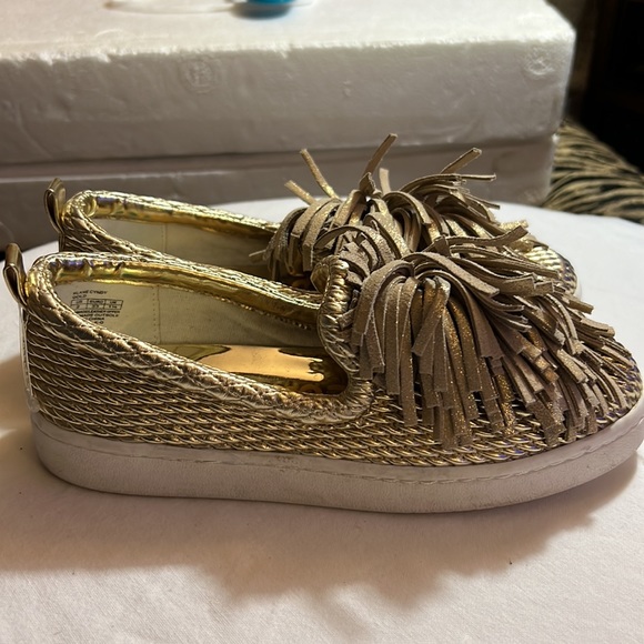 Sam Edelman | Shoes | Sam Edelman Blane Cyndy Gold Pom Pom Fringe Slip ...